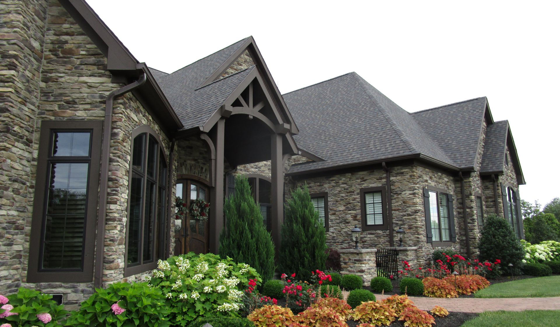 Breathtaking landscape plantings | Stark County Landscaping